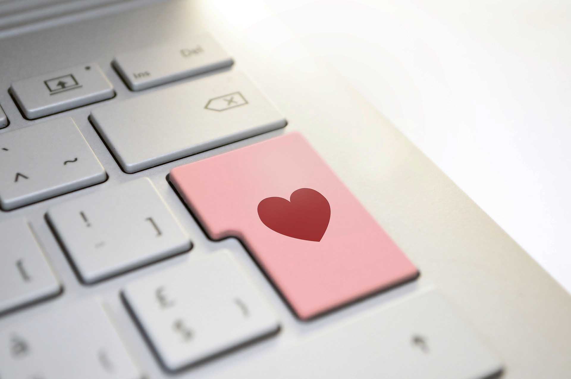 List of Cuban news and video websites, TV, radio, newspapers, etc. (for ...